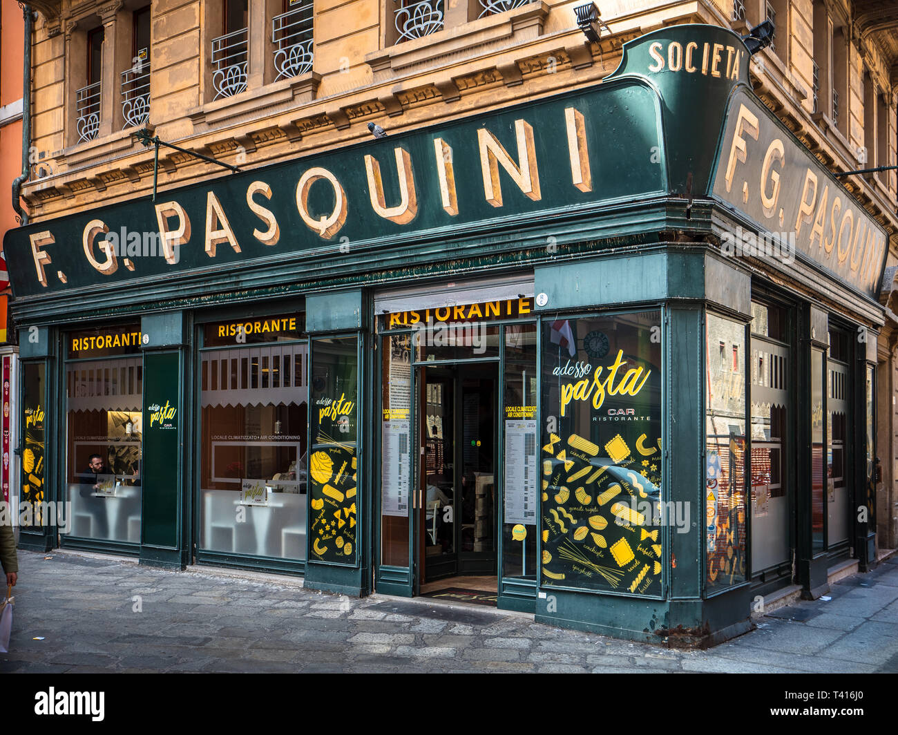 Pasquini restaurant hi-res stock photography and images - Alamy