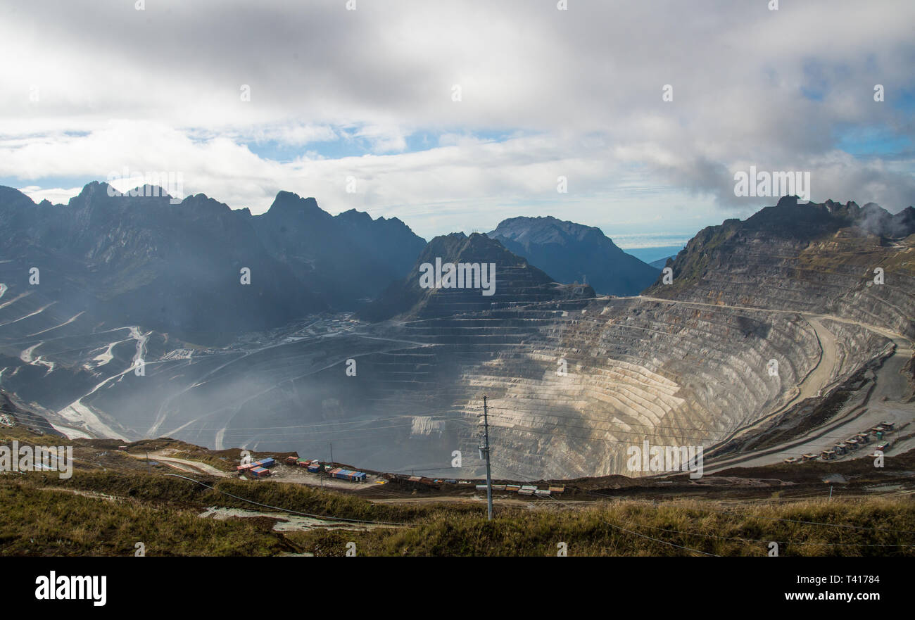 Freeport indonesia hi-res stock photography and images - Alamy