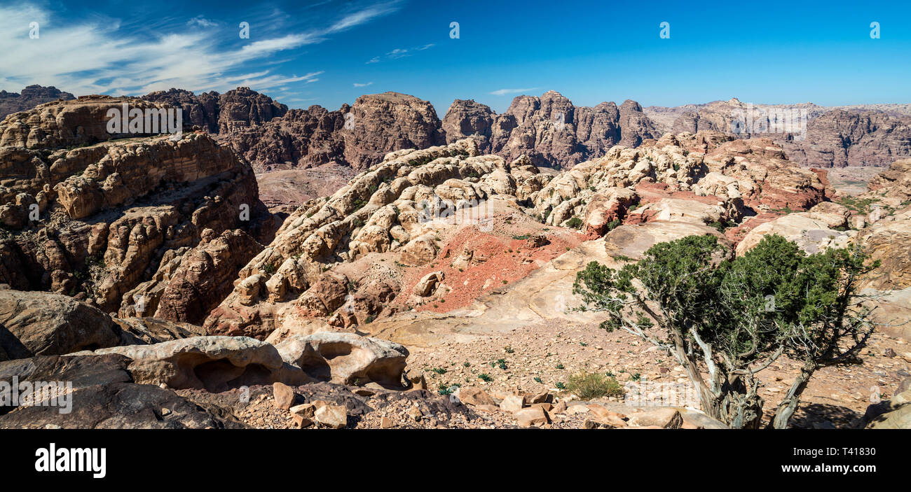 Mountain range near Petra, Jordan Stock Photo - Alamy