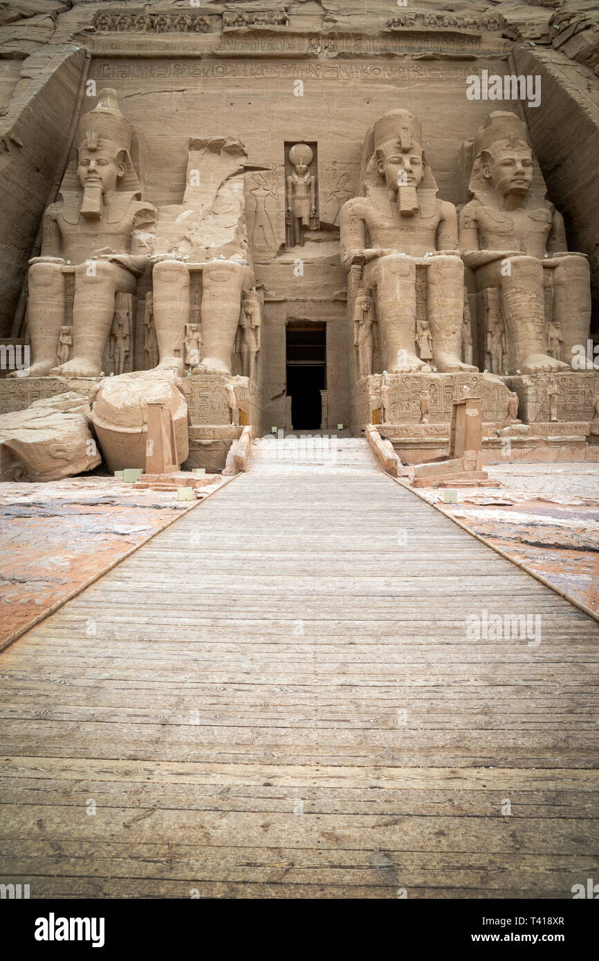 Abu simbel temple complex hi-res stock photography and images - Alamy