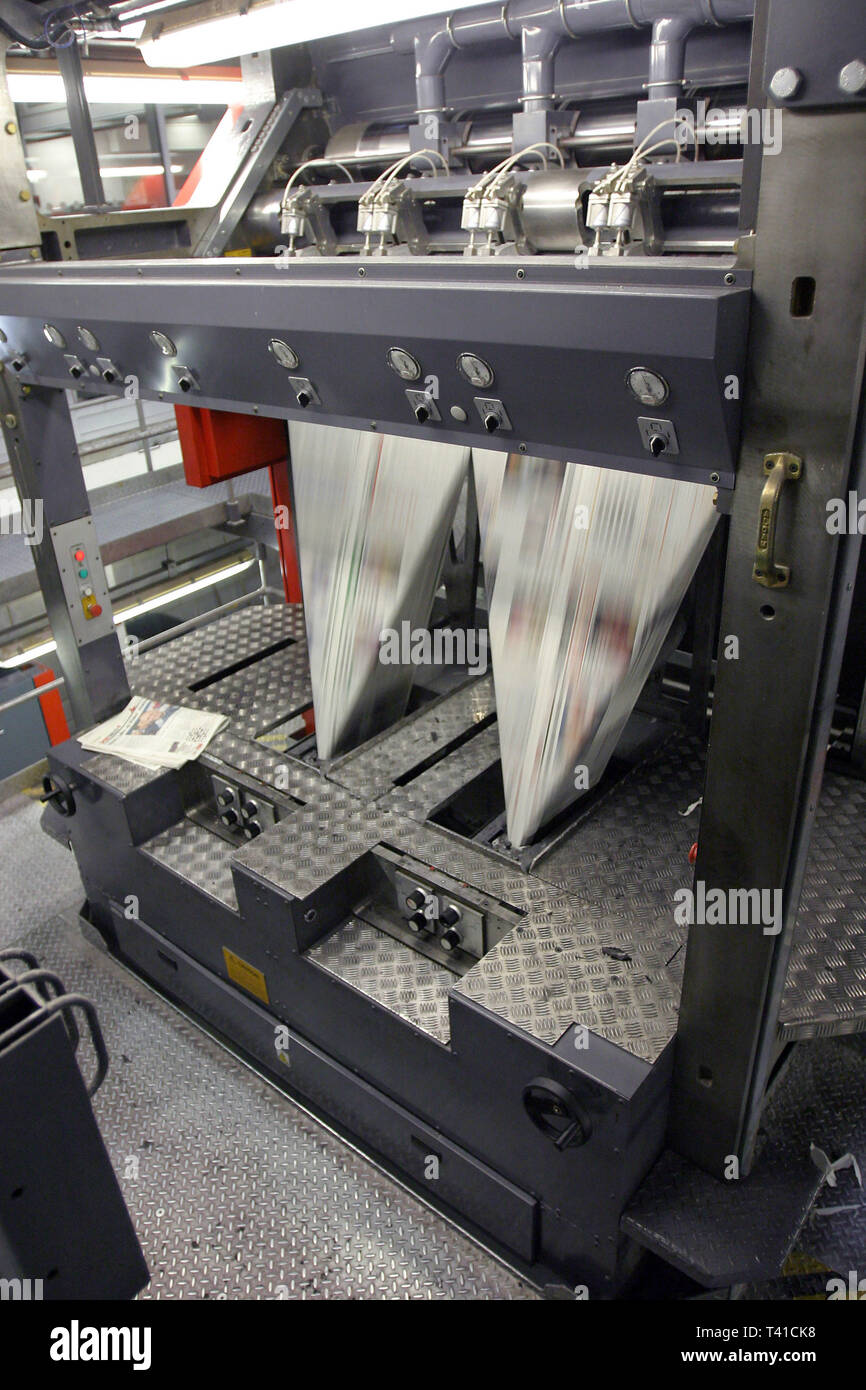 Newspaper being printed at the Western Mail Building, Cardiff, South ...