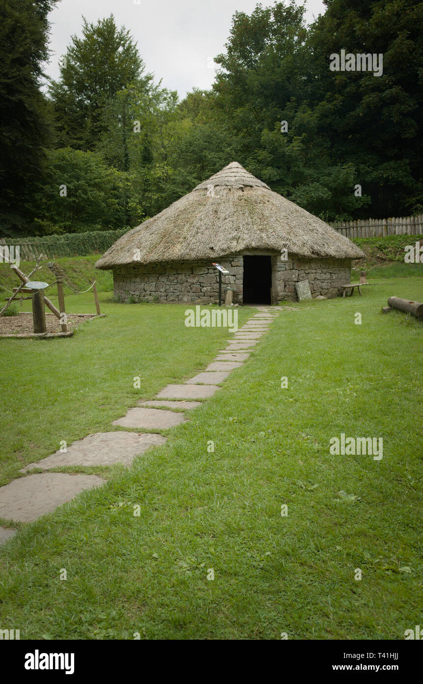 Craggaunowen castle hi-res stock photography and images - Alamy