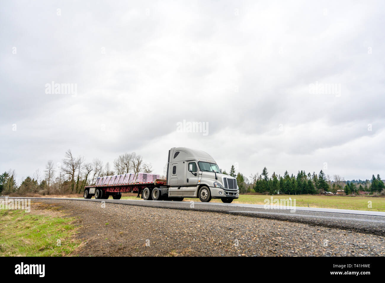 Big rig American professional popular long haul beige bonnet semi truck ...