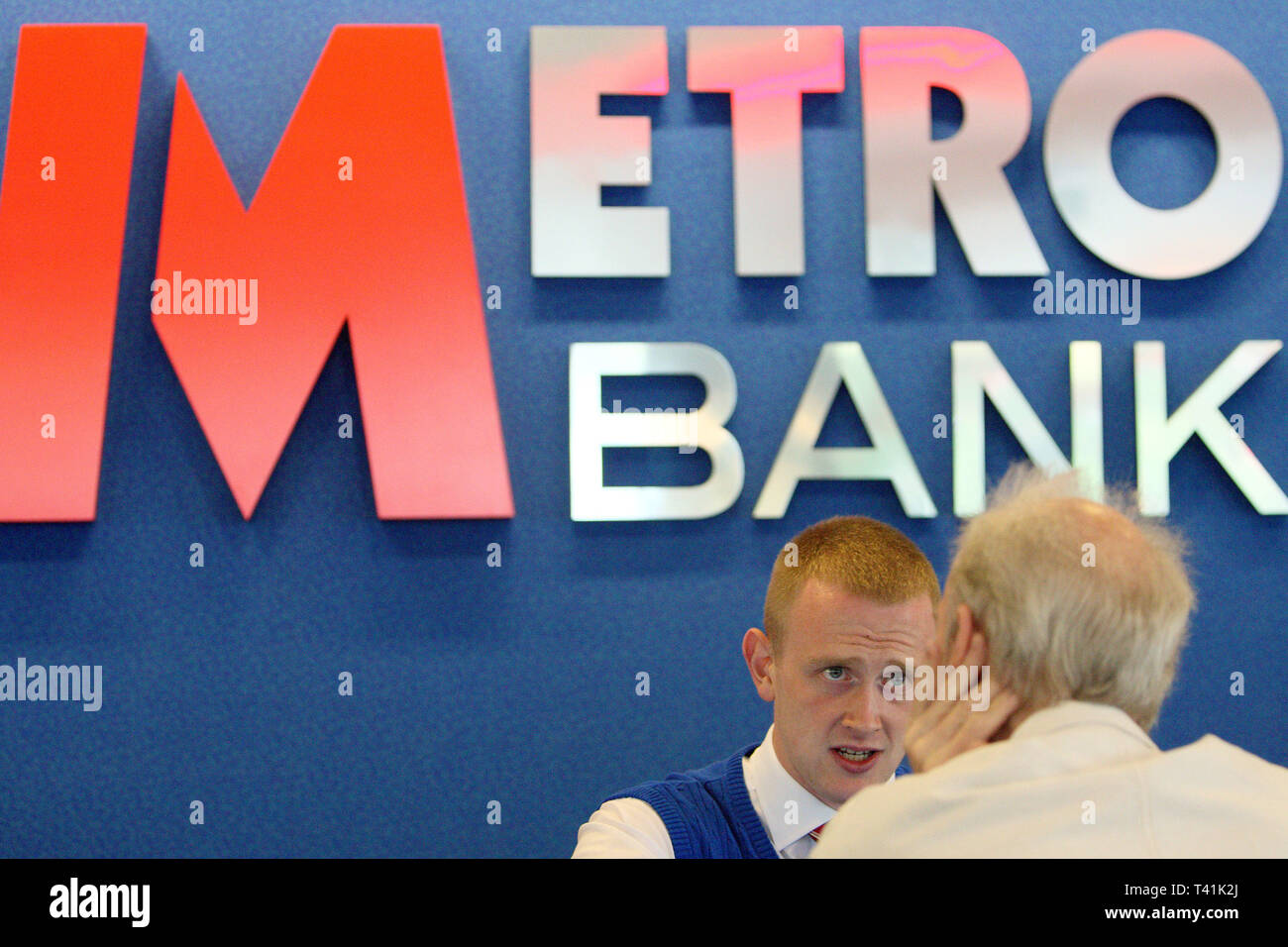 Account accounts banking banks hi-res stock photography and images - Alamy