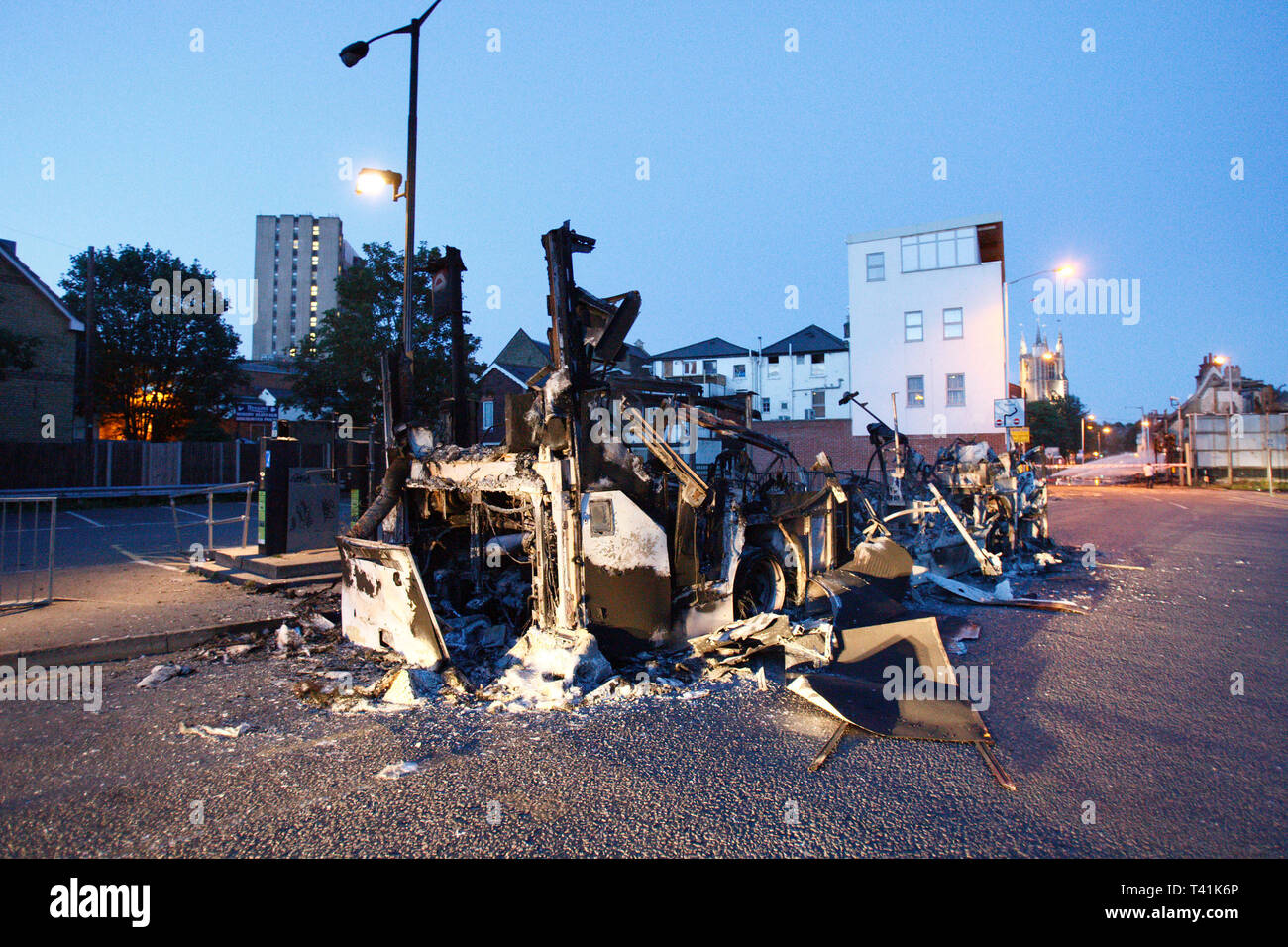 Riot rioting fire blaze firefighter hi-res stock photography and images ...