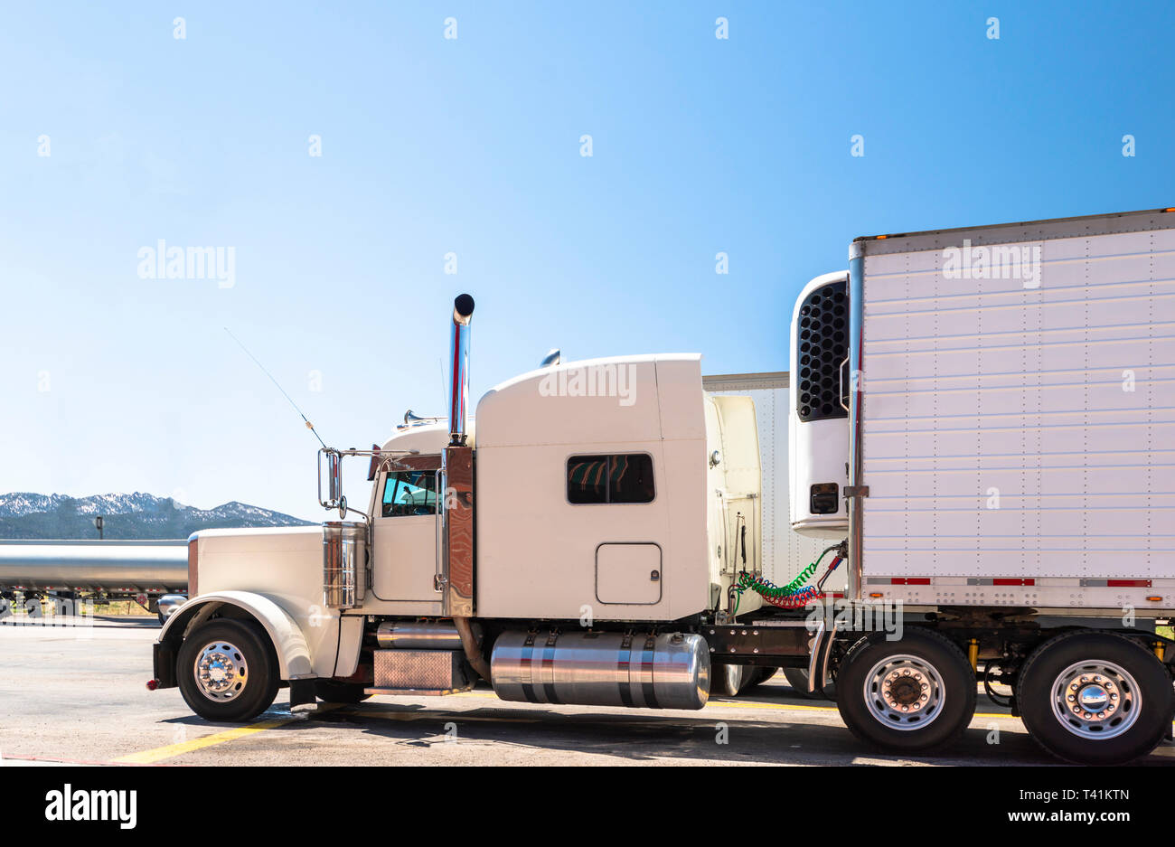 Chrome Exhaust Pipes For Semi Trucks at Maria Couch blog