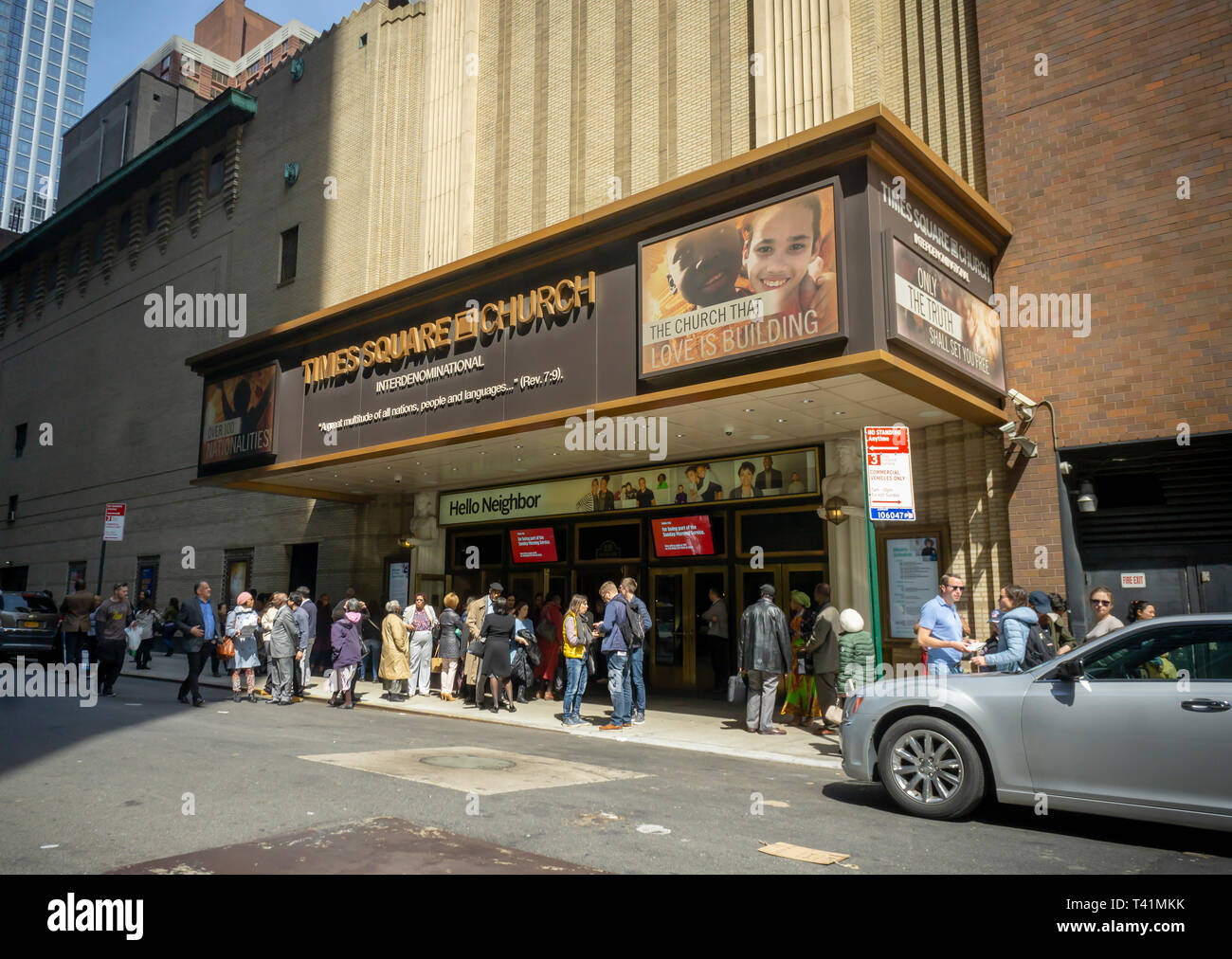 Non denominational services hi-res stock photography and images - Alamy