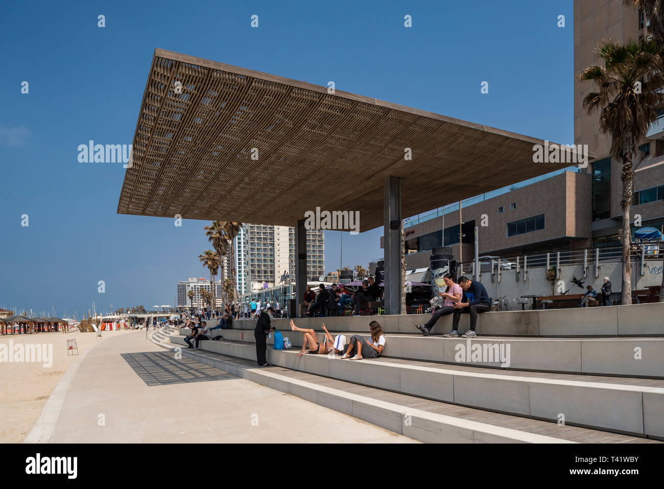 Israel, Tel Aviv-Yafo - 22 March 2019: The new Tayelet - Central Beach ...