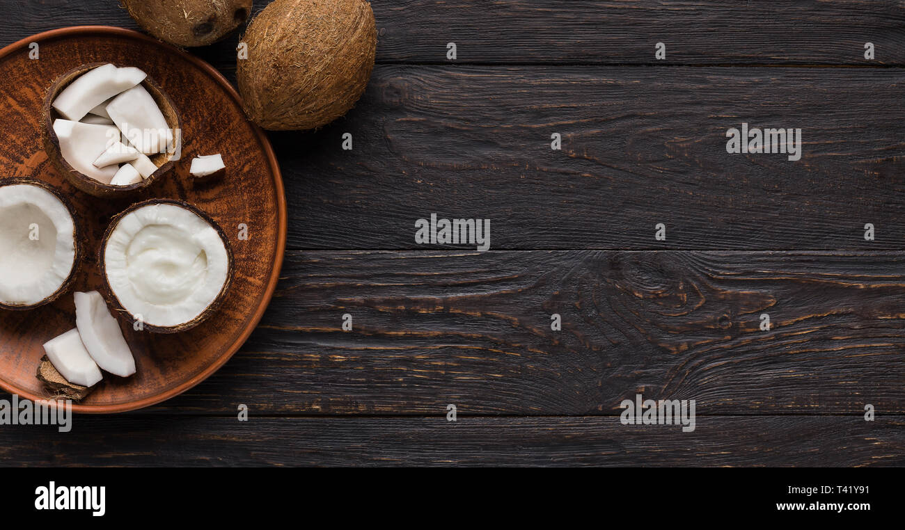 Empty coconut shell hi-res stock photography and images - Alamy