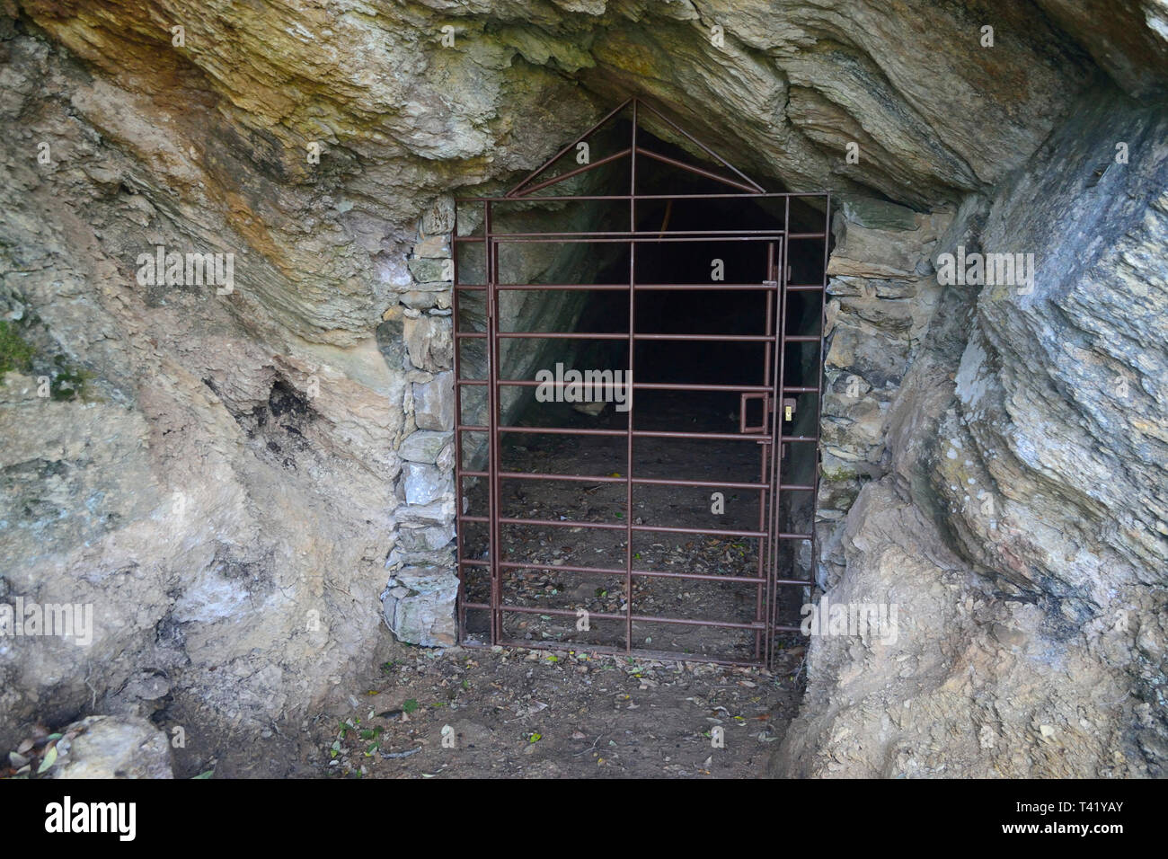 Mine gallery hi-res stock photography and images - Alamy