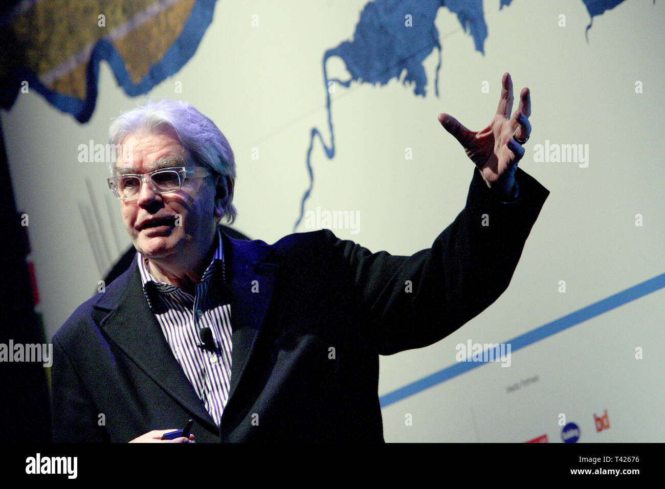 Sir terry farrell hi-res stock photography and images - Alamy