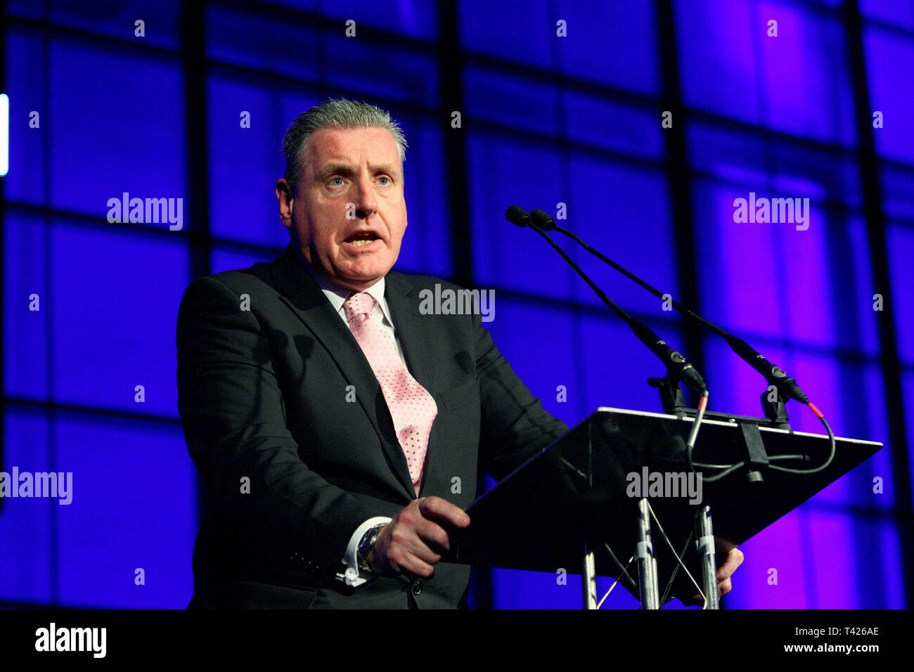 Schools minister vernon coaker hi-res stock photography and images - Alamy