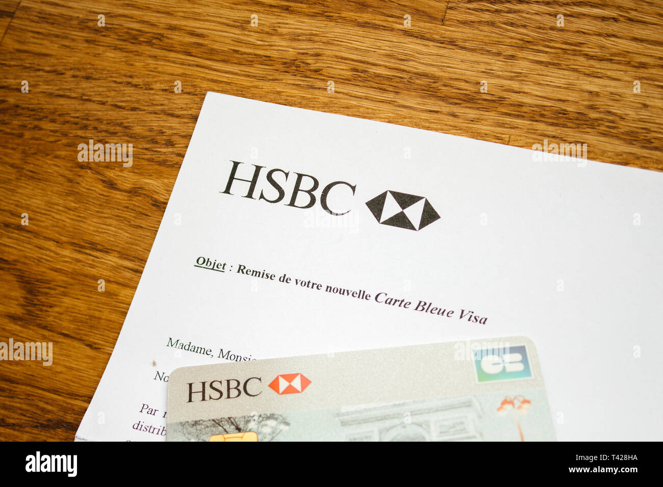 Hsbc debit card hi-res stock photography and images - Alamy