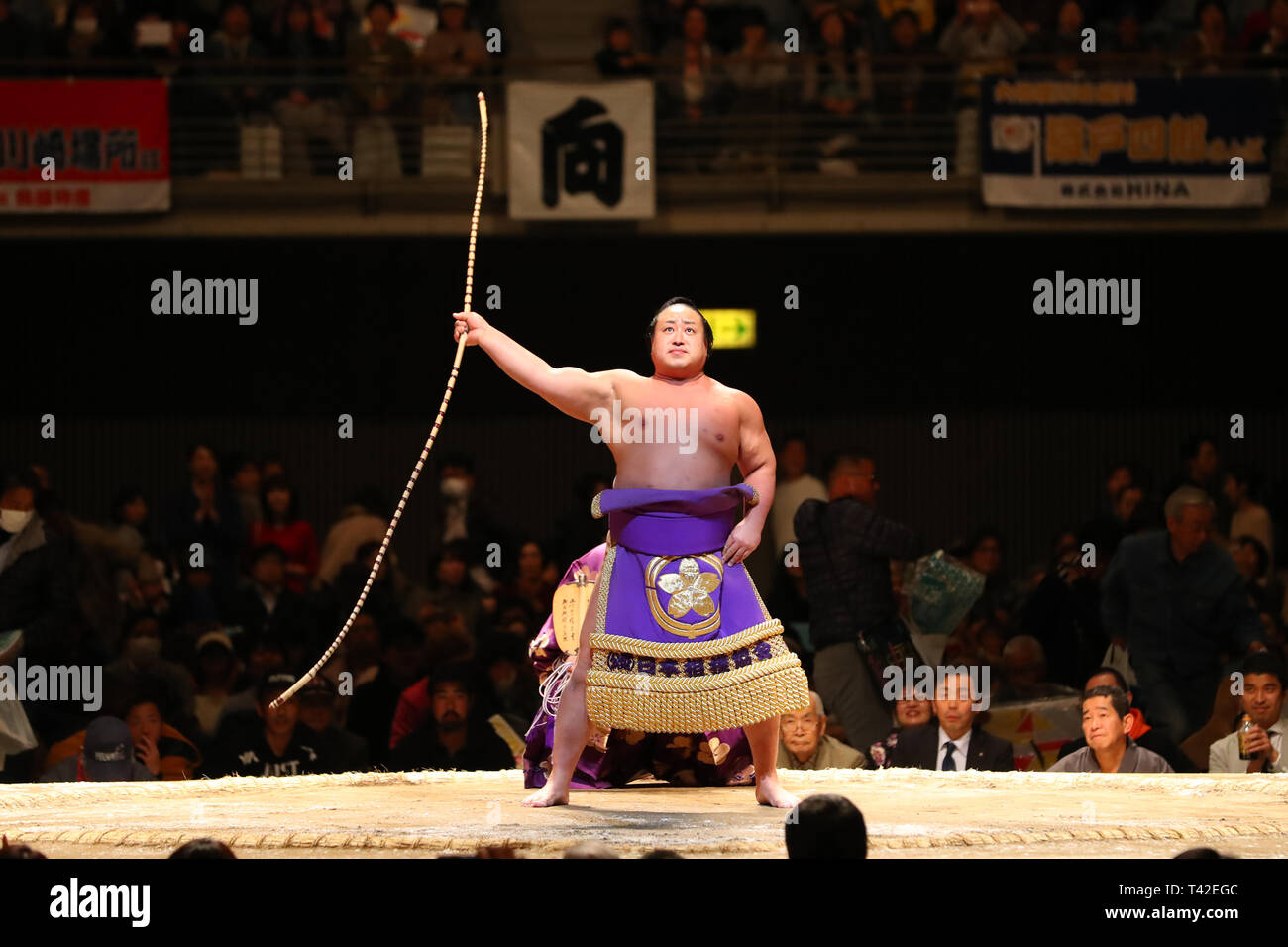 Kanagawa, Japan. 12th Apr, 2019. Kasugaryu Sumo : Kawasaki Sumo ...