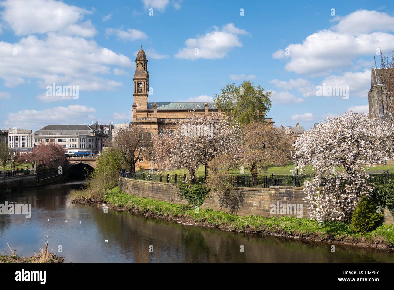 Paisley visitor centre hi-res stock photography and images - Alamy