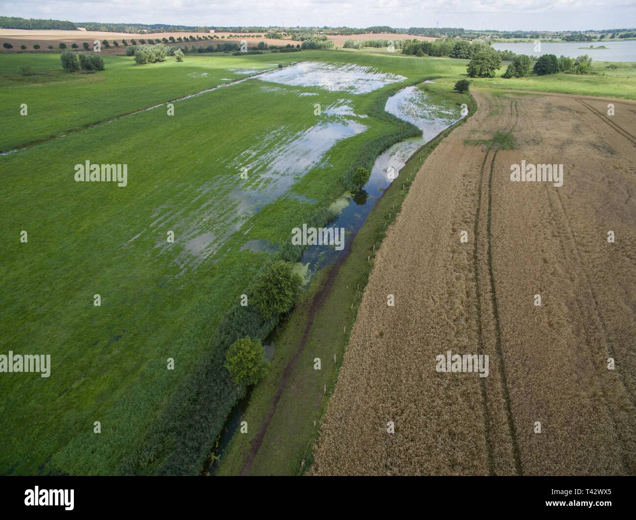 Aerial view after flood disaster hi-res stock photography and images ...