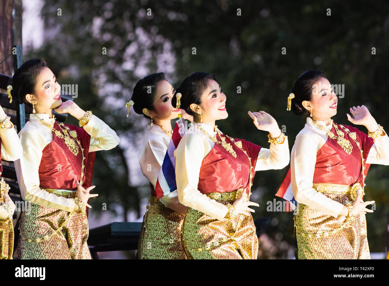 Traditional Thai Dancing