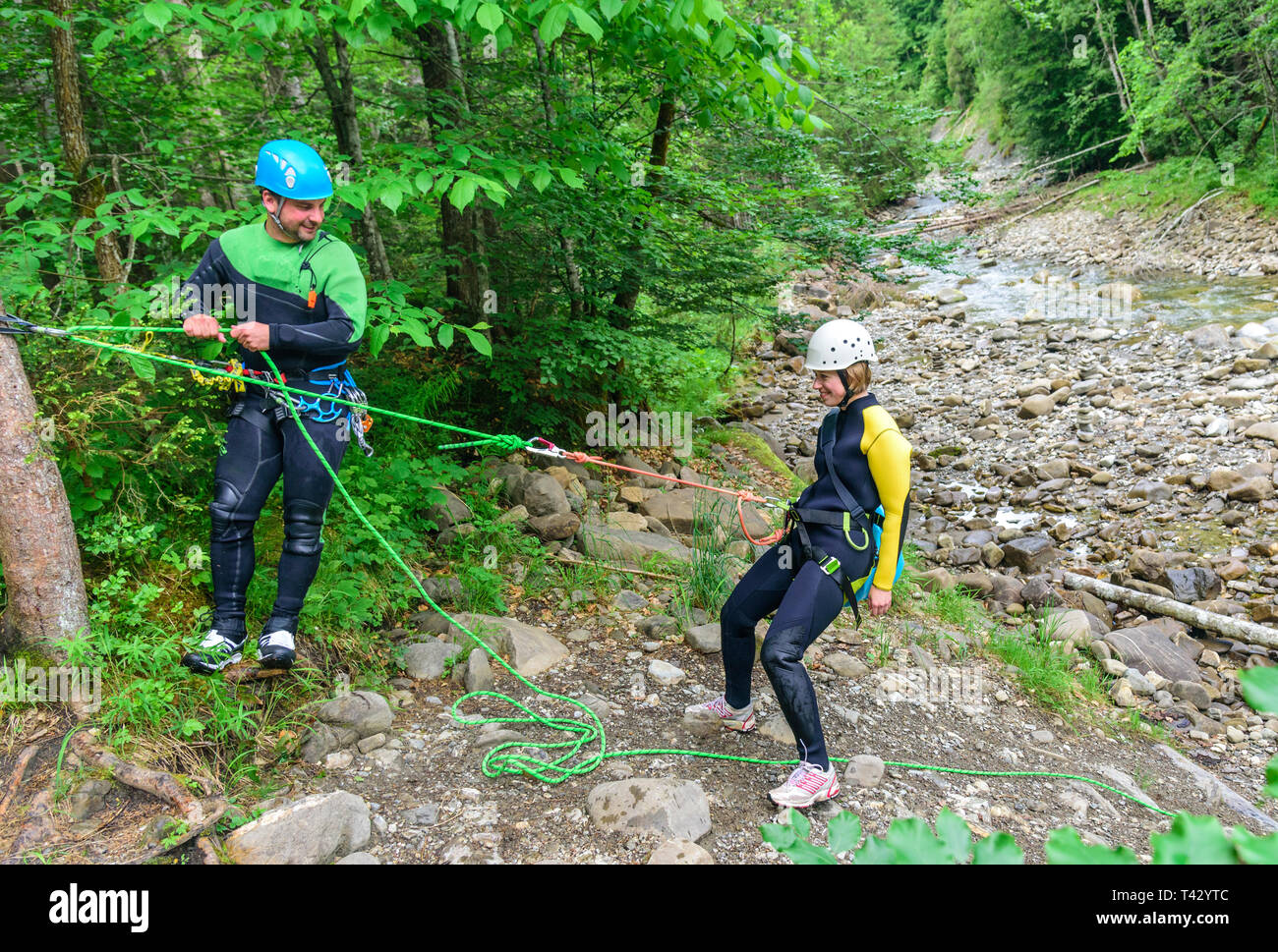 Teamwork courage hi-res stock photography and images - Alamy