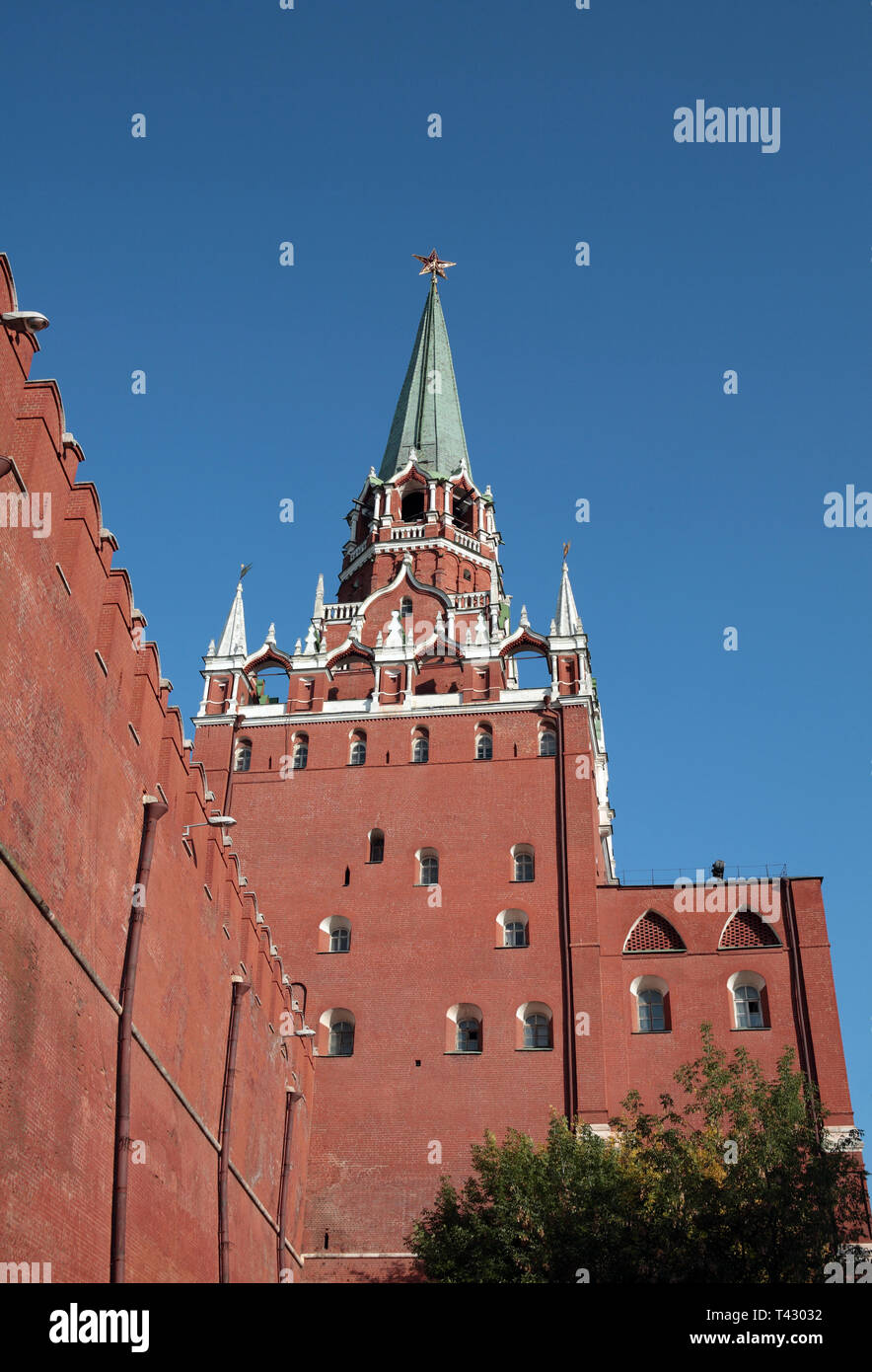 Kremlin tower on sky background in city center Stock Photo - Alamy