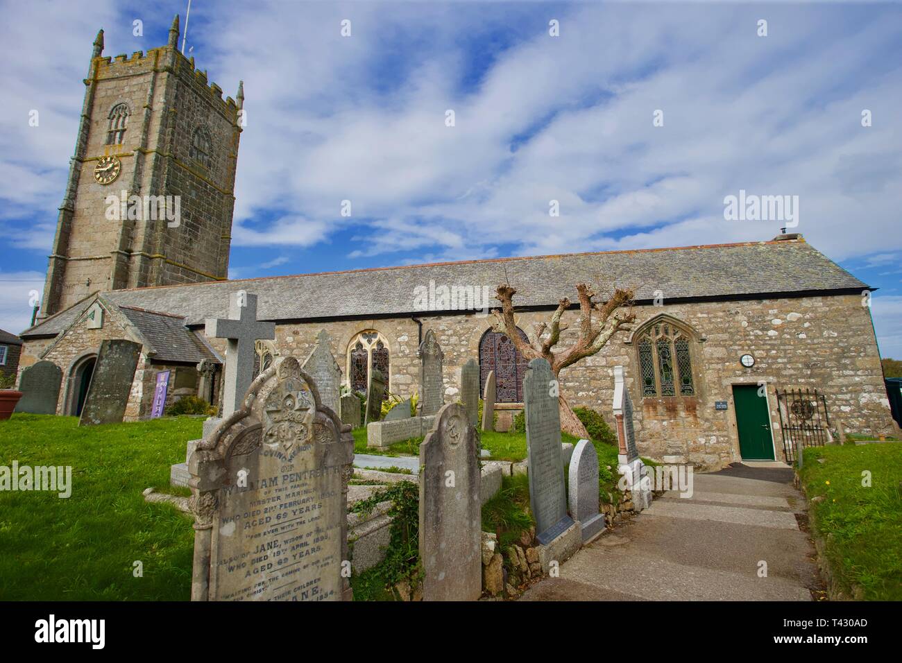 England cornwall cemetery grave hi-res stock photography and images - Alamy