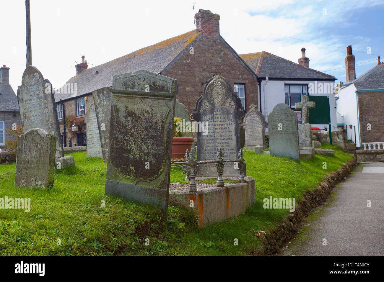 Colorful colourful gravestone photo hi-res stock photography and images ...