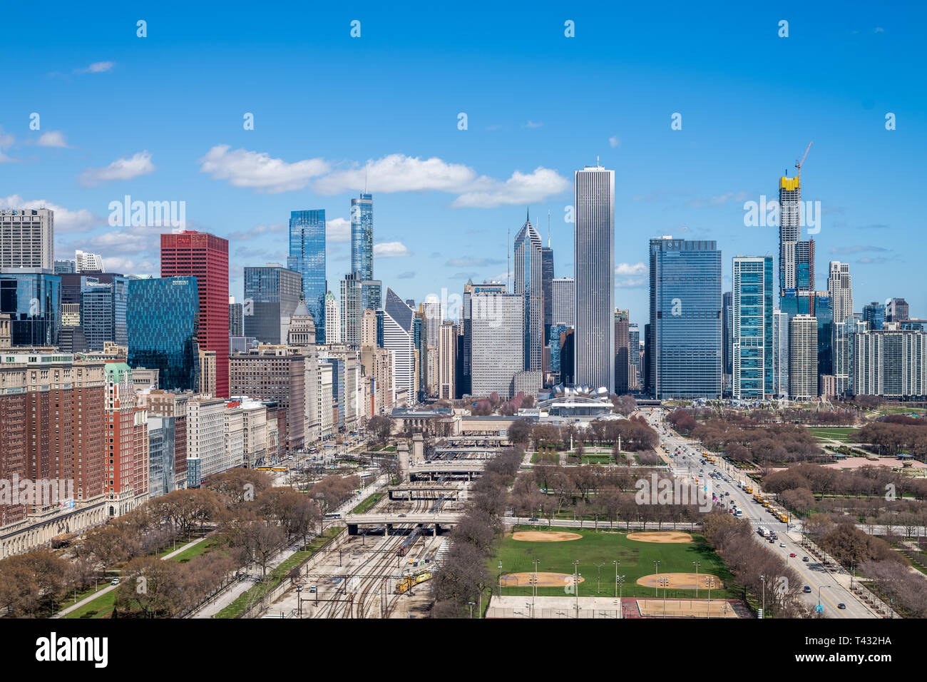 Skyline tourism buildings hi-res stock photography and images - Alamy