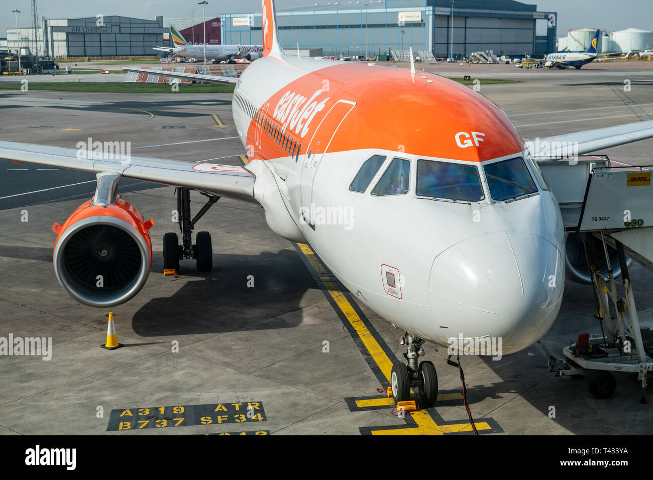Airbus a380 cabin passengers hi-res stock photography and images - Alamy
