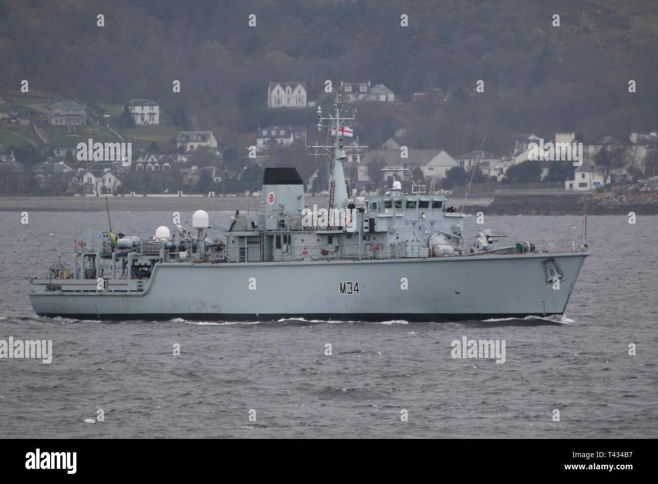 HMS Middleton (M34), a Hunt-class minehunter operated by the Royal Navy ...