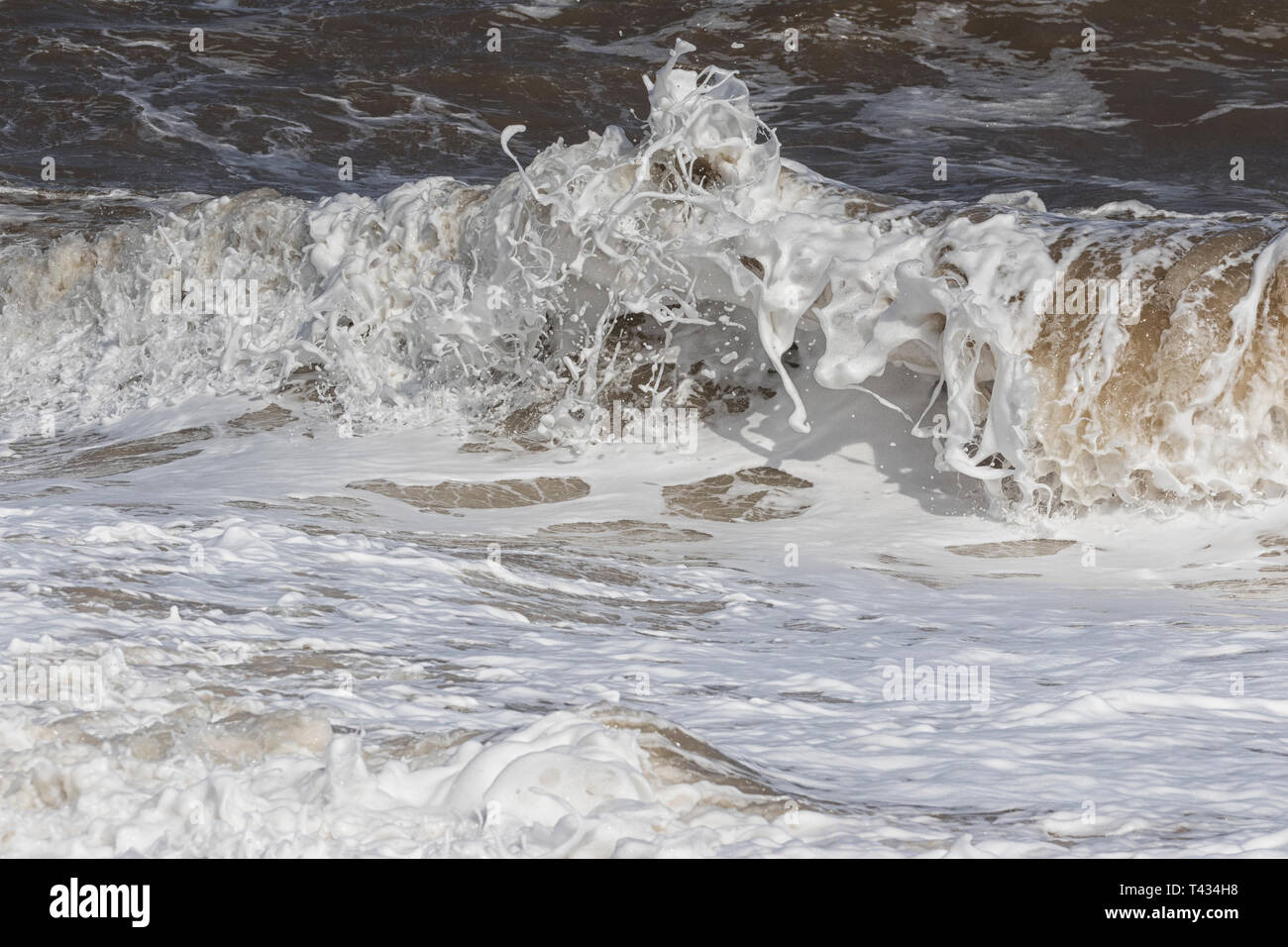 Sea Sculpture, breaking waves and water Stock Photo - Alamy