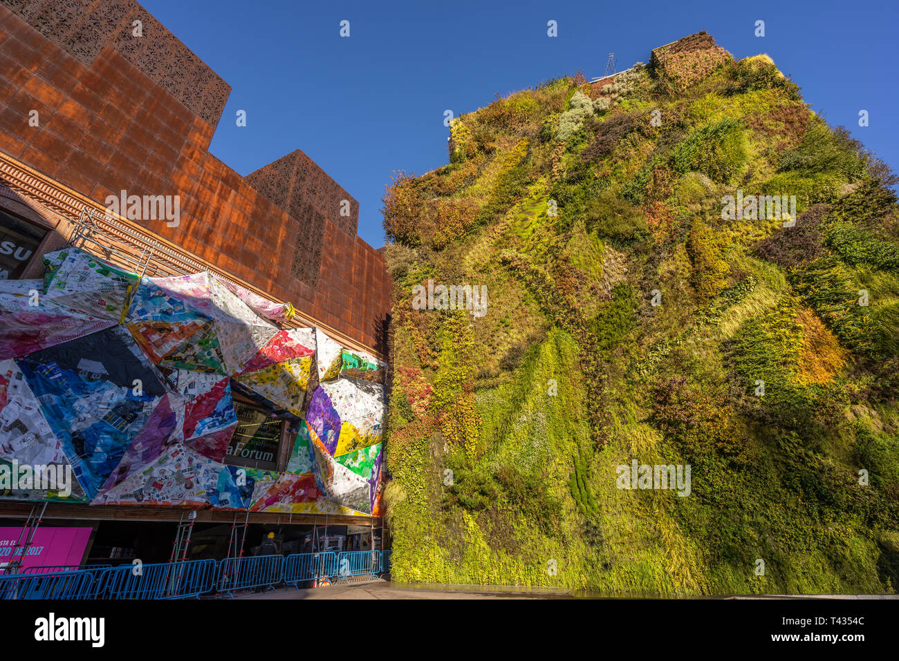Caixa forum museum vertical garden hi-res stock photography and images ...