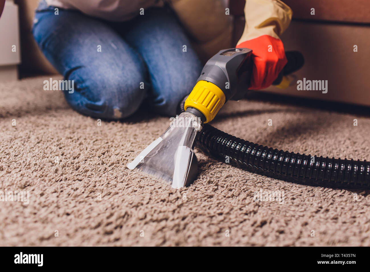 Removing stain from rug hi-res stock photography and images - Alamy