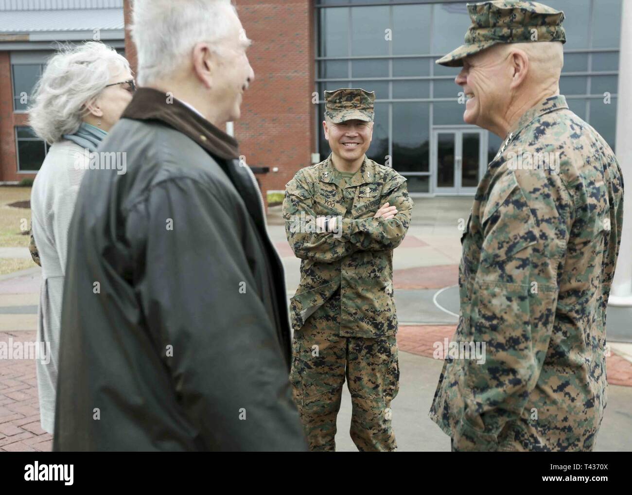 Maj gen daniel yoo hi-res stock photography and images - Alamy