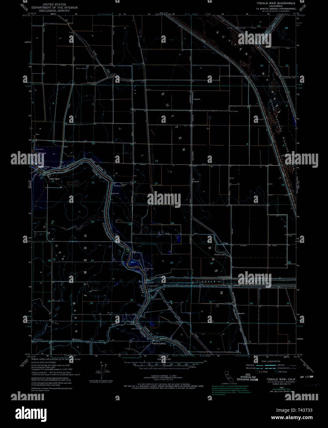 Tisdale weir hi-res stock photography and images - Alamy