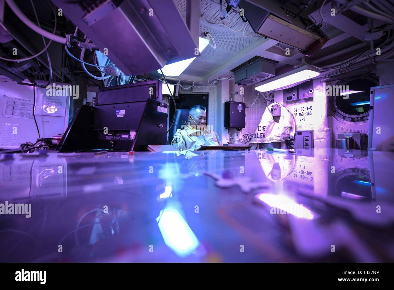 PACIFIC OCEAN (Feb. 21, 2019) Master Chief Aviation Boatswain’s Mate ...