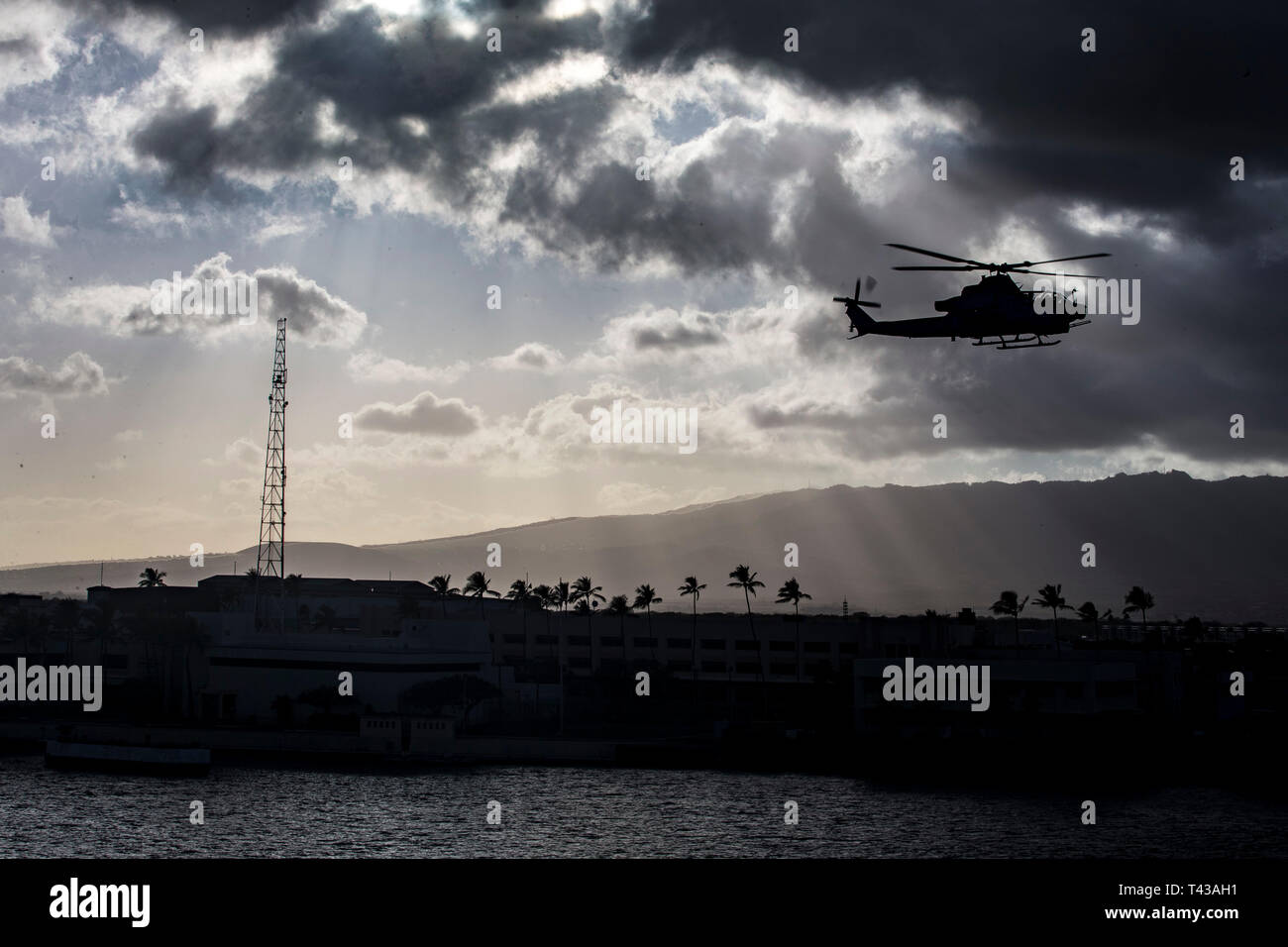 An AH-1Z Viper helicopter with Marine Light Attack Helicopter Squadron ...