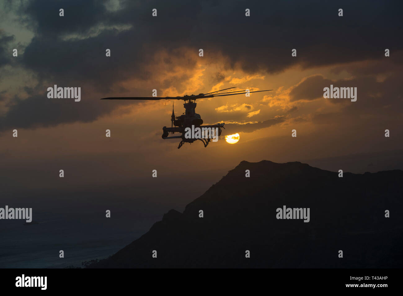 An AH-1Z Viper helicopter with Marine Light Attack Helicopter Squadron ...