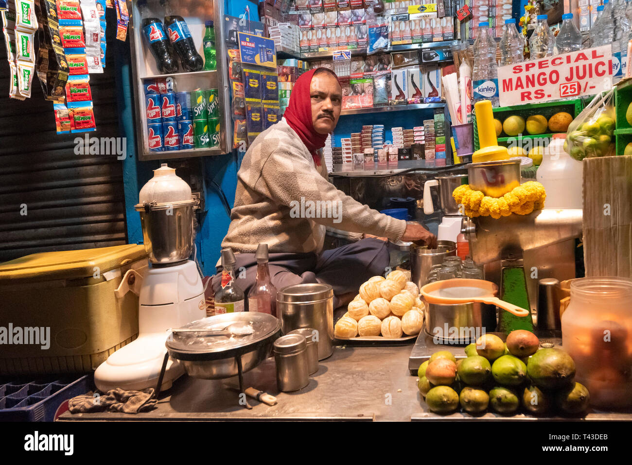 Horizontal view of lassi being made at a juice stall in Kolkata aka ...