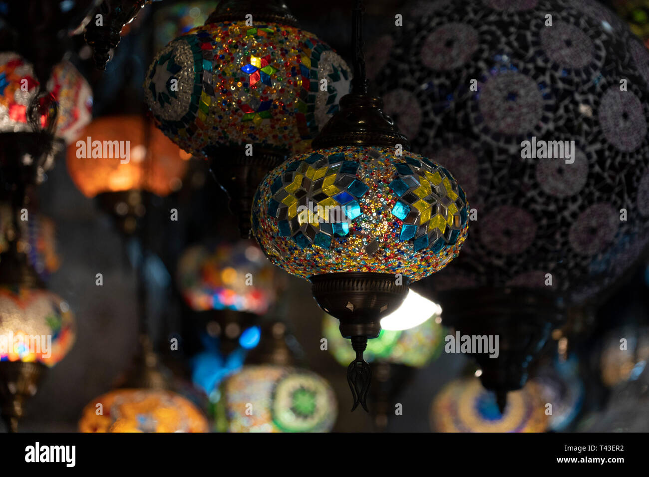 Arabic glass colorful lamp lantern detail Stock Photo - Alamy
