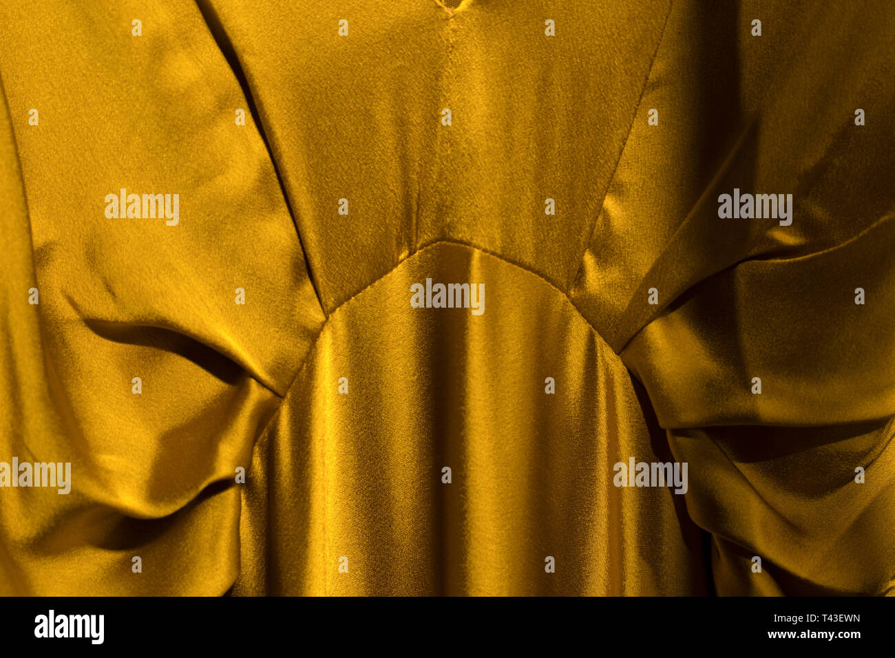 Gold Velvet fabric texture background close up Stock Photo - Alamy