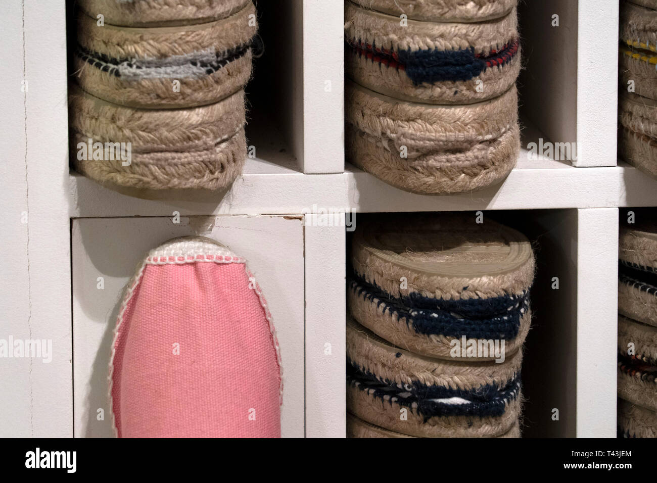 Espadrillas hi-res stock photography and images - Alamy