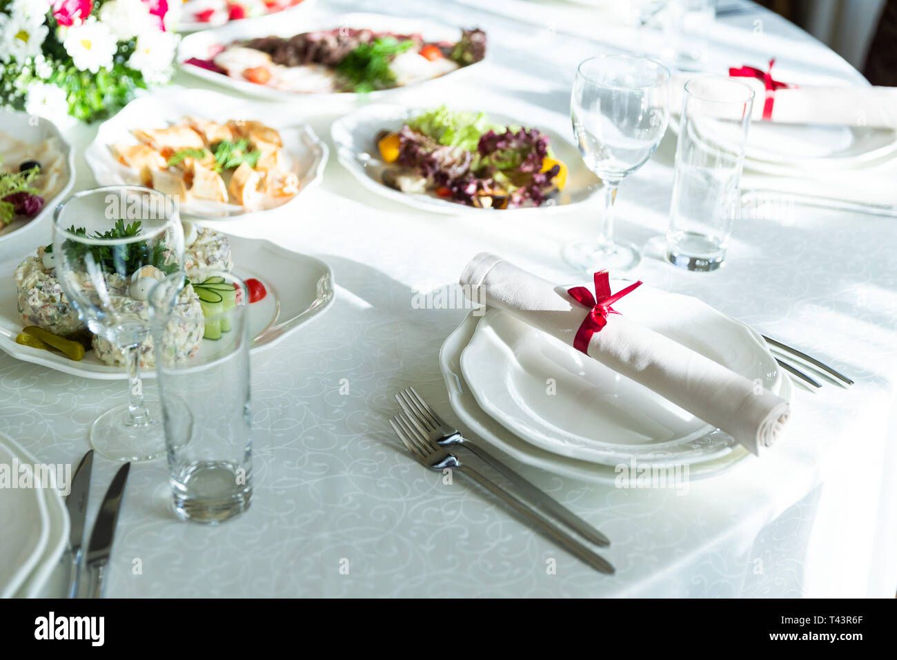 Wedding table decoration and aperitifs wedding server tables Stock ...