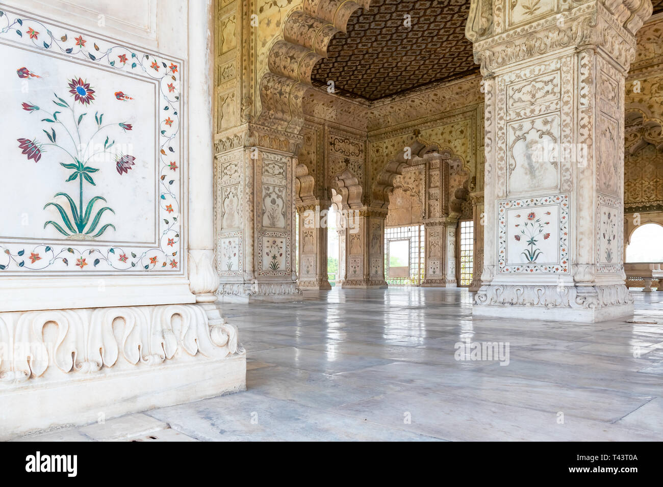 New Delhi, India, Mar 30 2019 - Tourists stroll around the Divan-i-Khas ...