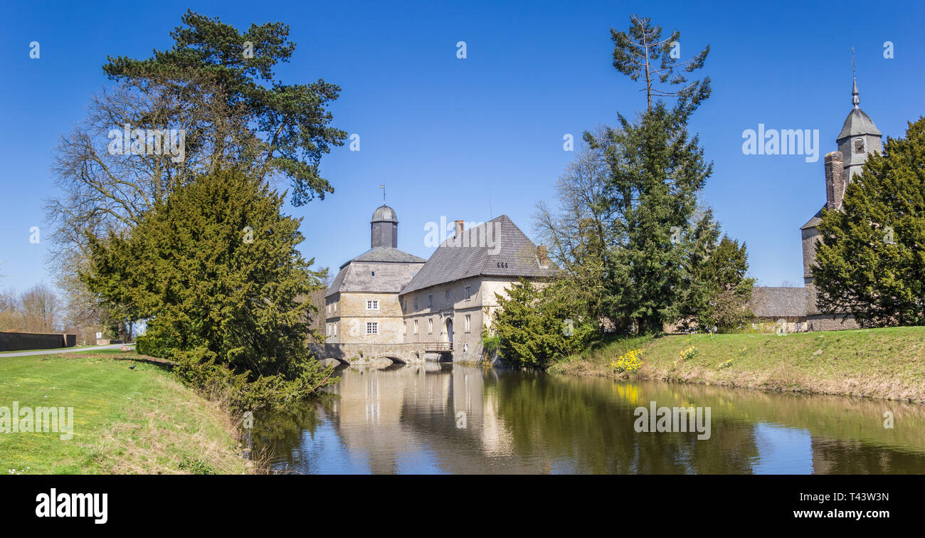 Panorama of castle Westerwinkel in Ascheberg, Germany Stock Photo - Alamy