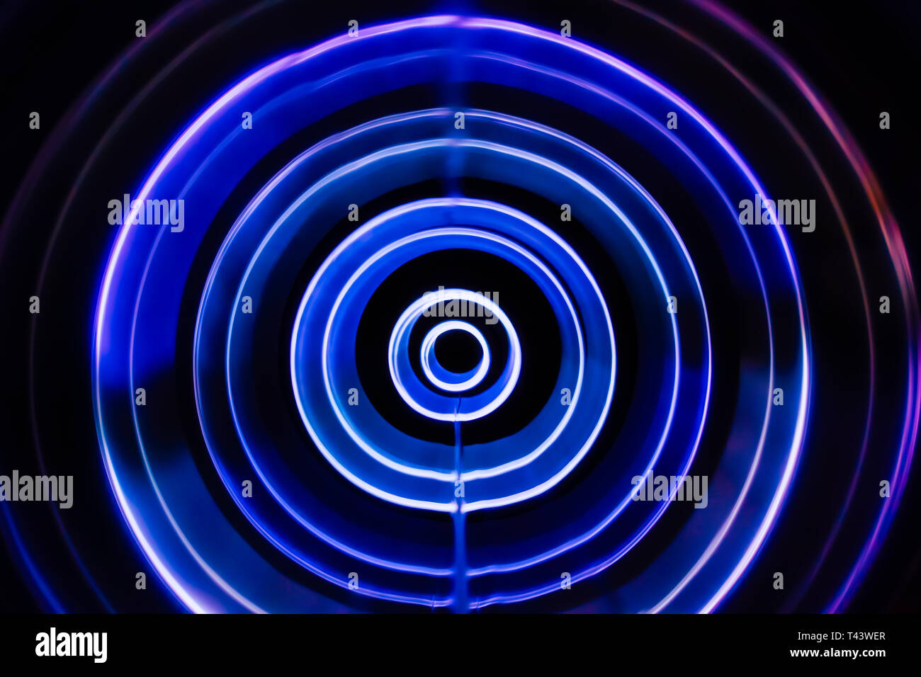 Sound waves in the dark in full color Stock Photo - Alamy