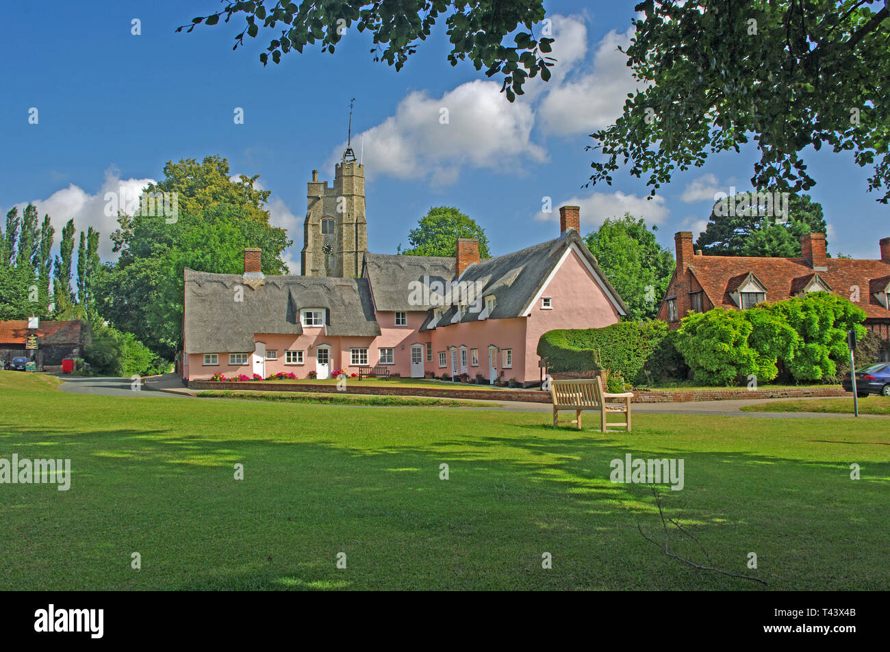 Pink Thatch Cottage, Cavendish, Suffolk Stock Photo - Alamy