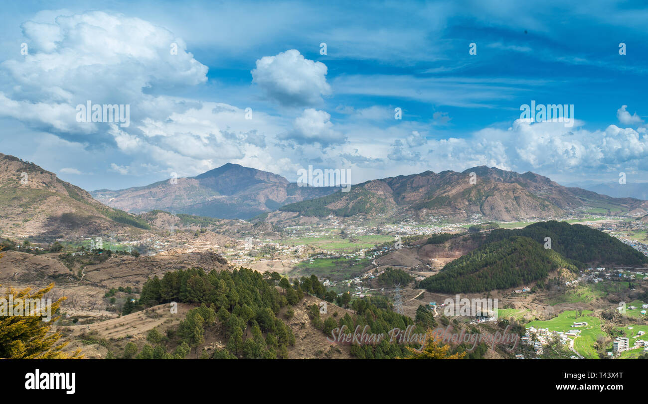 Pithoragarh hi-res stock photography and images - Alamy