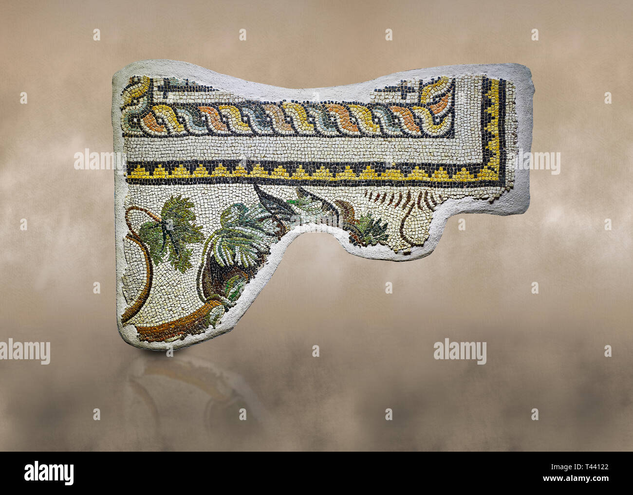 Roman mosaics - Close up of The Gypsy Girls. The House of Menad ...