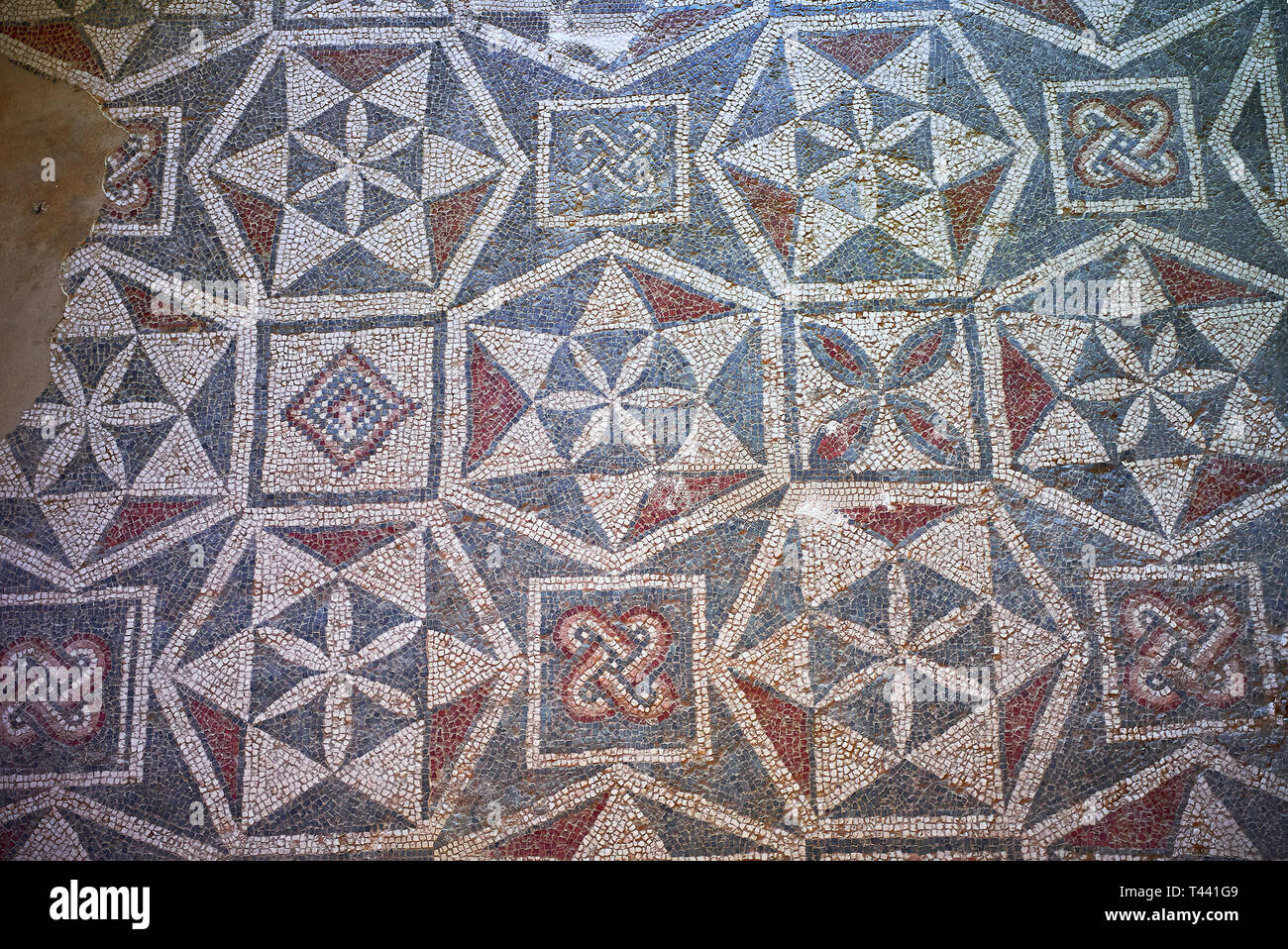 Geometric mosaic patterns hi-res stock photography and images - Alamy