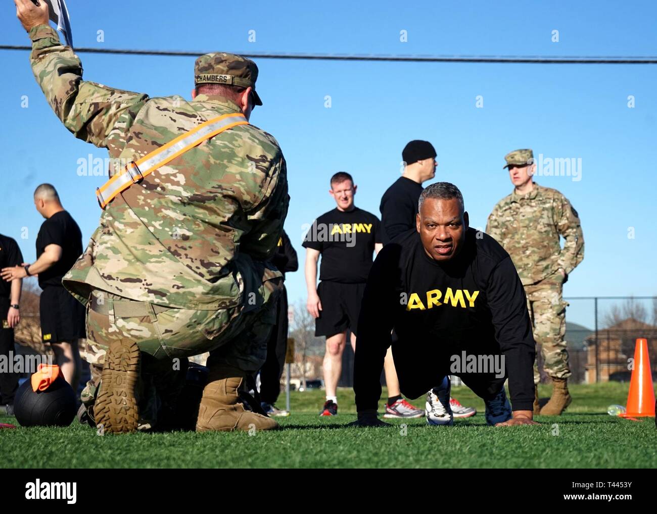 223rd military intelligence battalion hi-res stock photography and ...