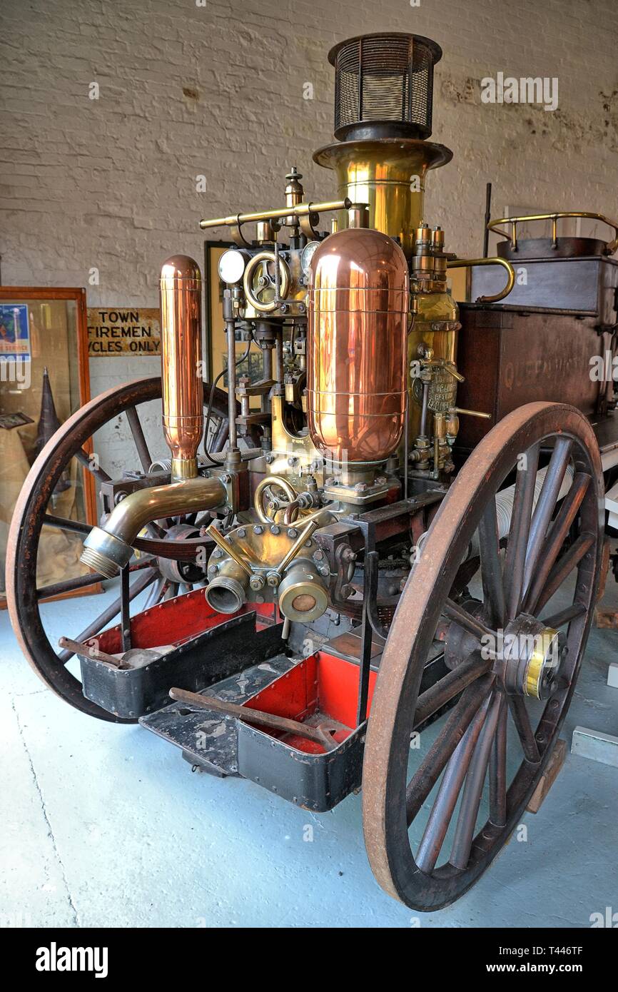 Steam fire engines hi-res stock photography and images - Alamy